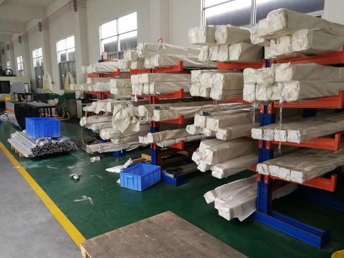 Double Side Steel Cantilever Lumber Racks Wide Used in Long Material ...